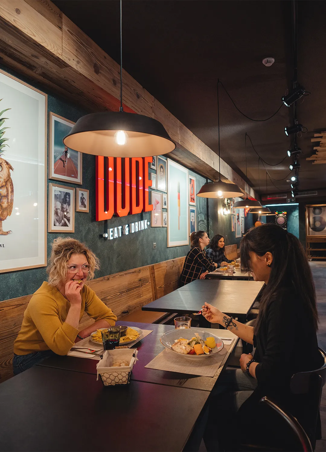 The Dude - Alpine Pub in Zermatt