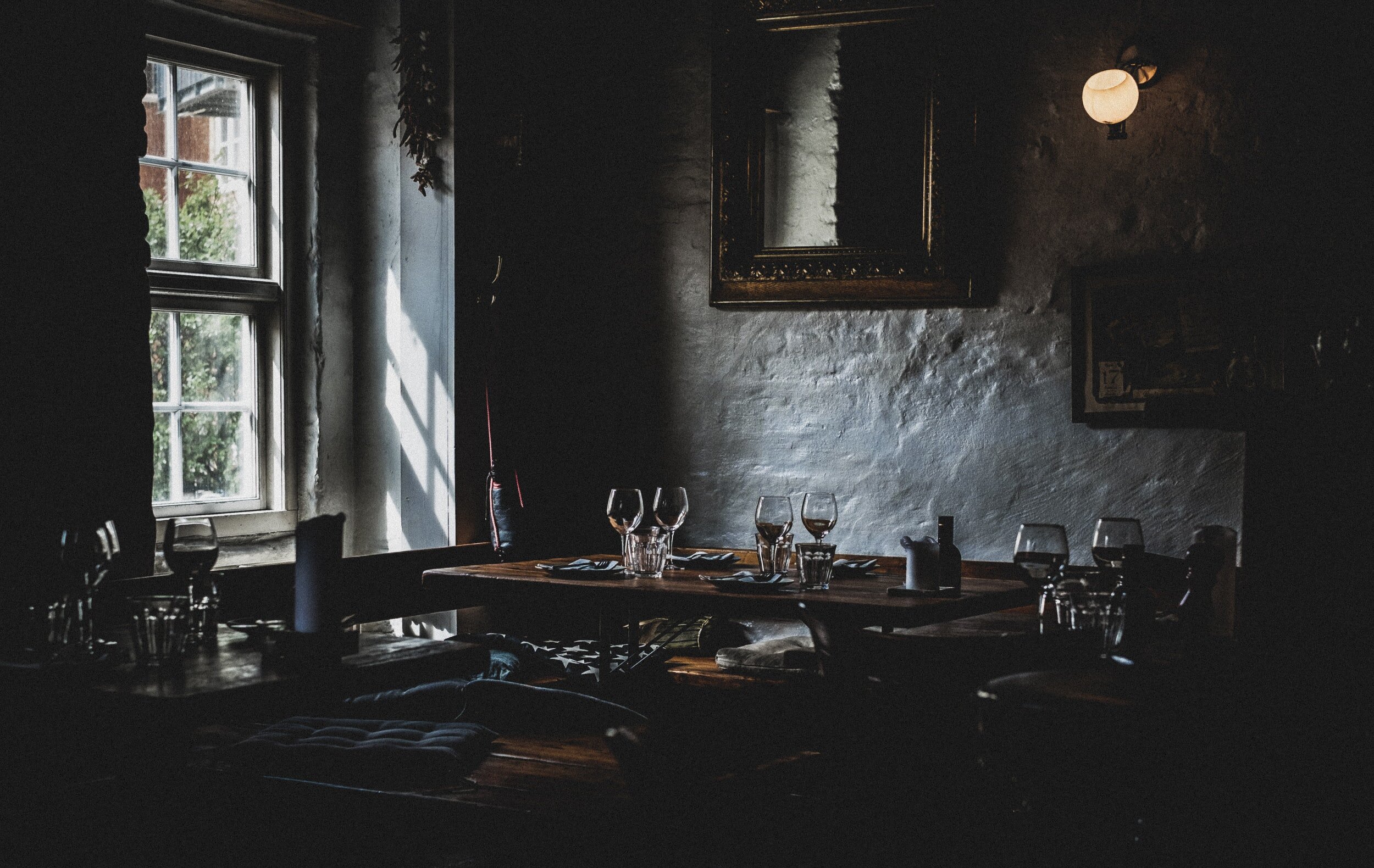 30 Event Ideas To Attract Guests To Your Restaurant Or Bar