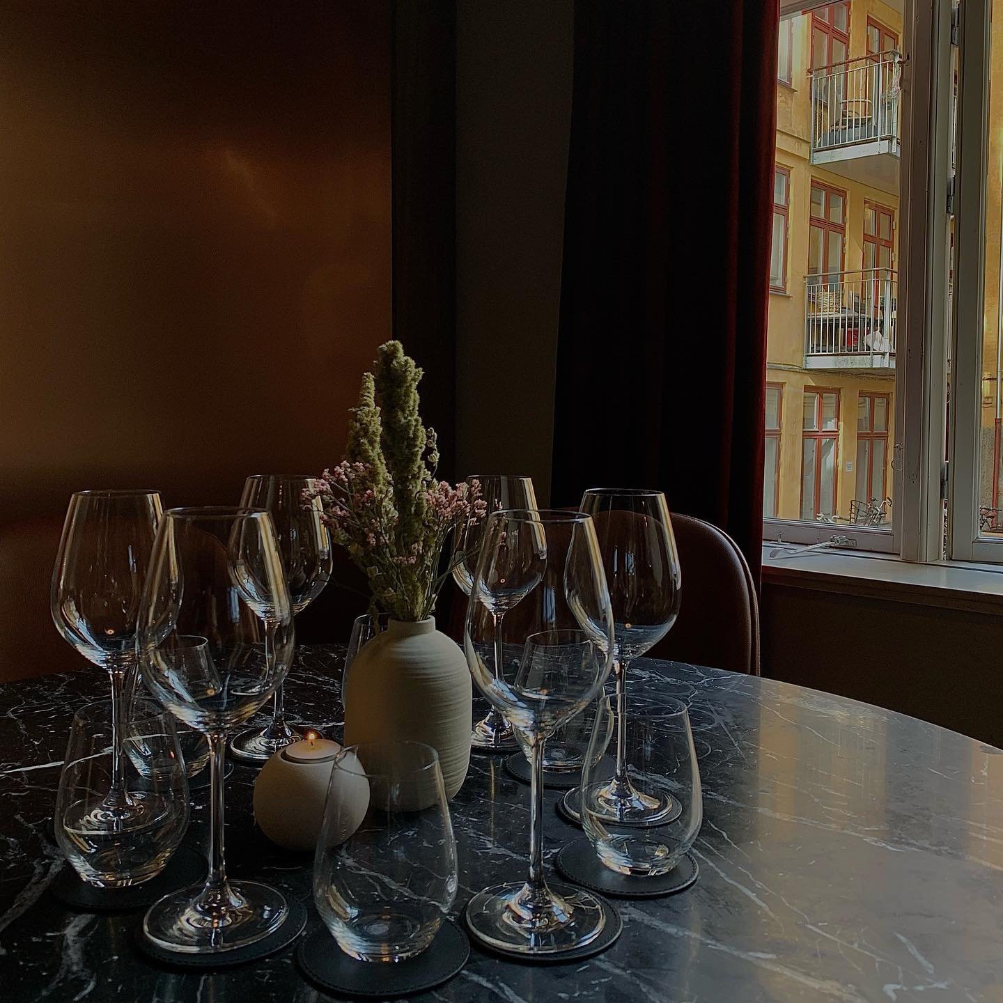 10 must-have features of your bar POS system