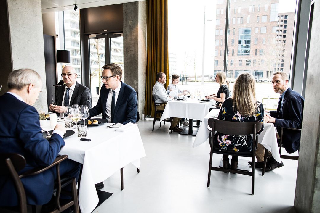 30 event ideas to attract guests to your restaurant or bar