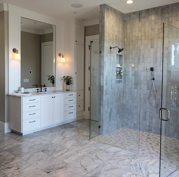 38 Elegant Luxury Master Bathroom Ideas | Robern 38 Elegant Luxury Master Bathroom Ideas | Robern