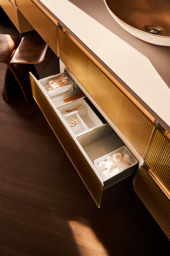 12 Bathroom Accessory Ideas for a Subtle Bathroom Spruce-Up | Robern