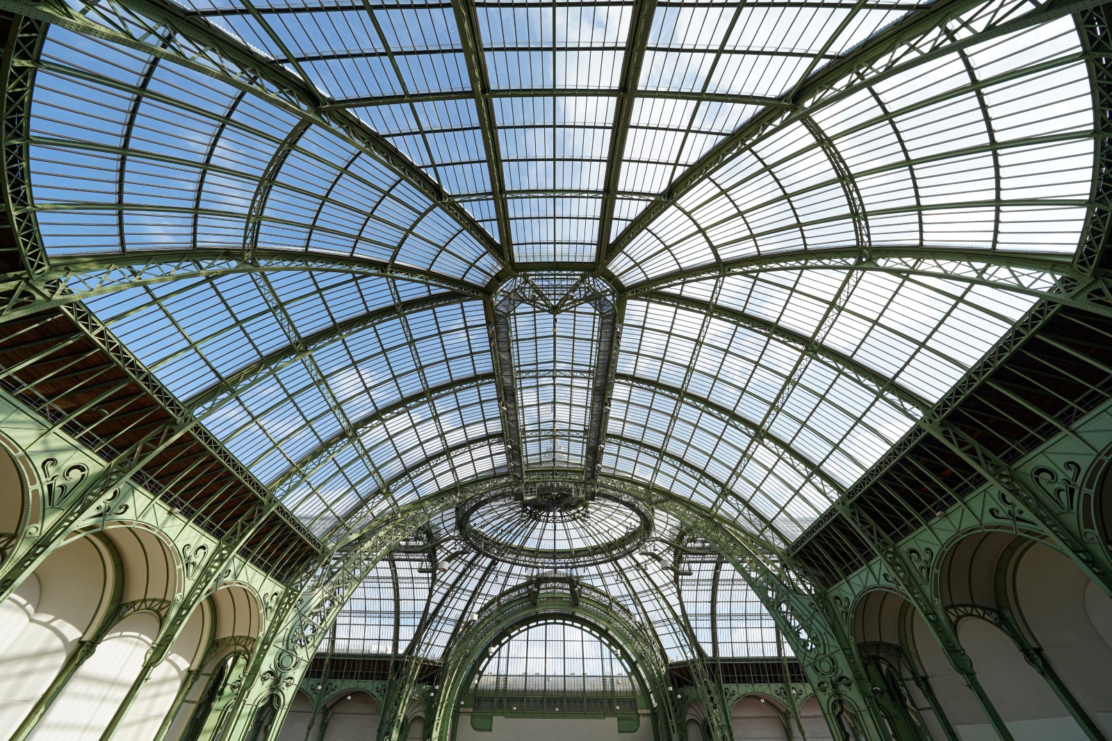 Art Nouveau Interior Design Style Guide and Ideas | Robern