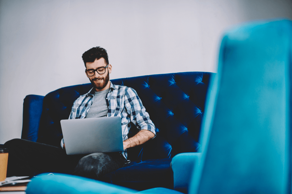 Why Work Friendships Are Important Even Outside the Office - Thrive Global