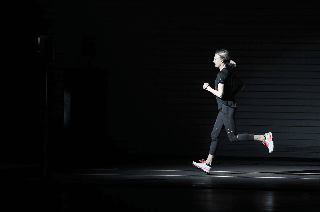 Why This Olympic Medalist Swears by Working Out in the Dark - Thrive Global
