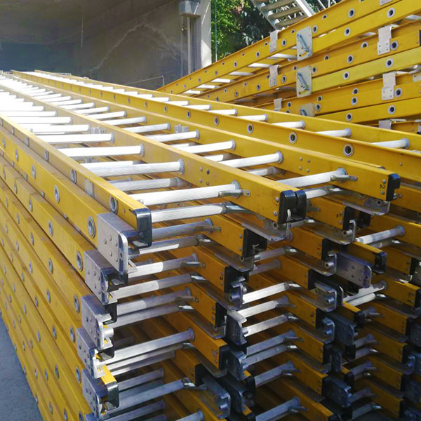 Fiberglass Ladders | A-type Extendable Platform - FCI Composites