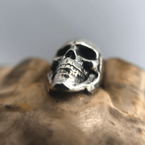 Skull Grill | Pearl Set Studio - Grillz