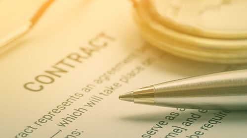 A Beginner's Guide to Legal Contract Templates: Which Should You Build?