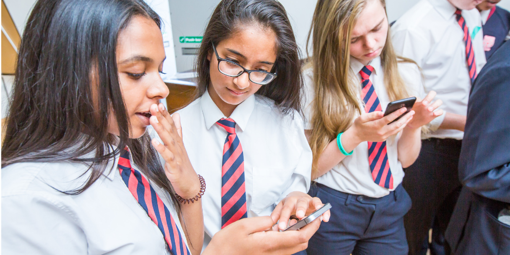 The Diana Award - WHAT TO DO IF YOU’RE BEING CYBERBULLIED