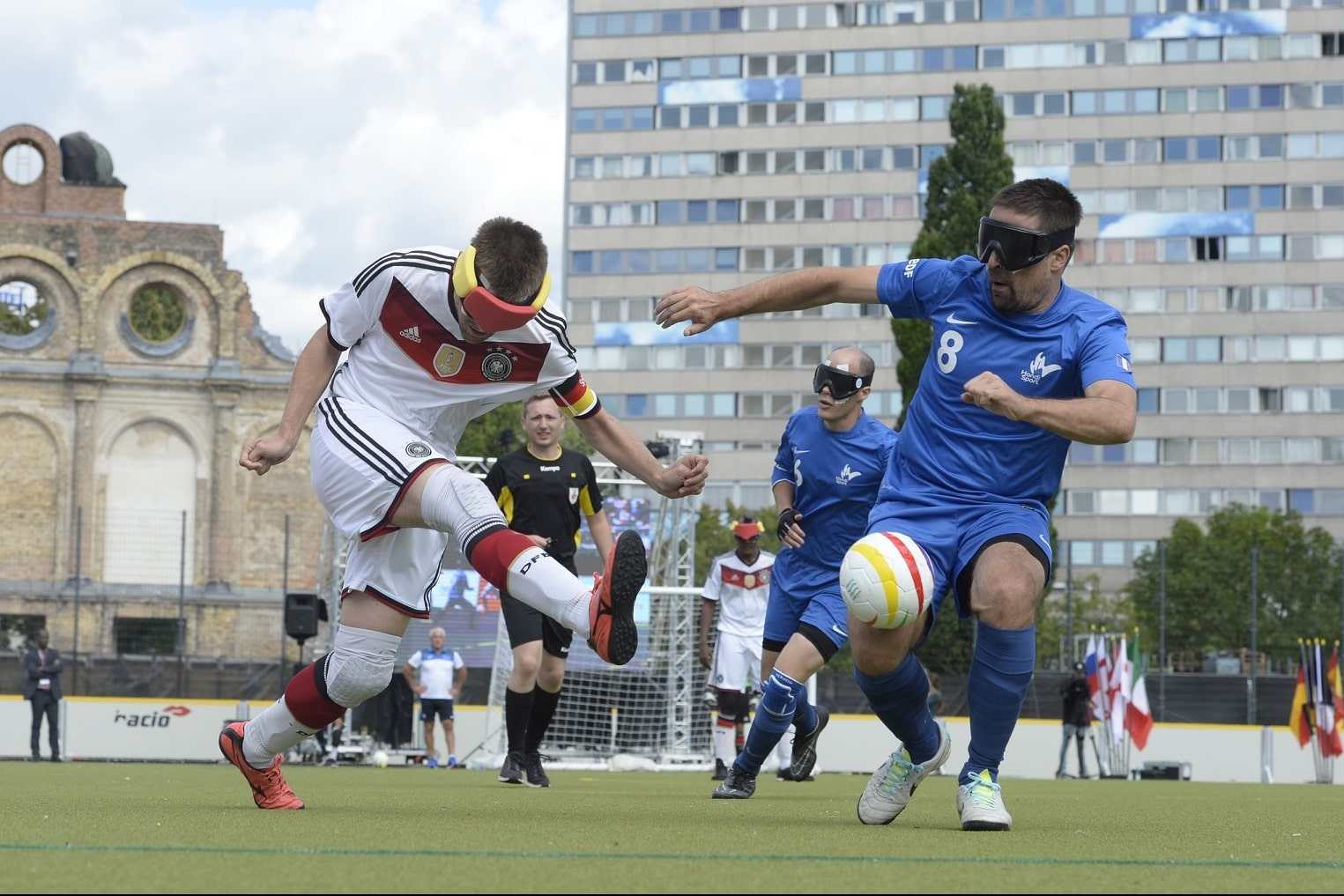 Blindenfußball-EM: Nationalteam will hoch hinaus | Sepp Herberger