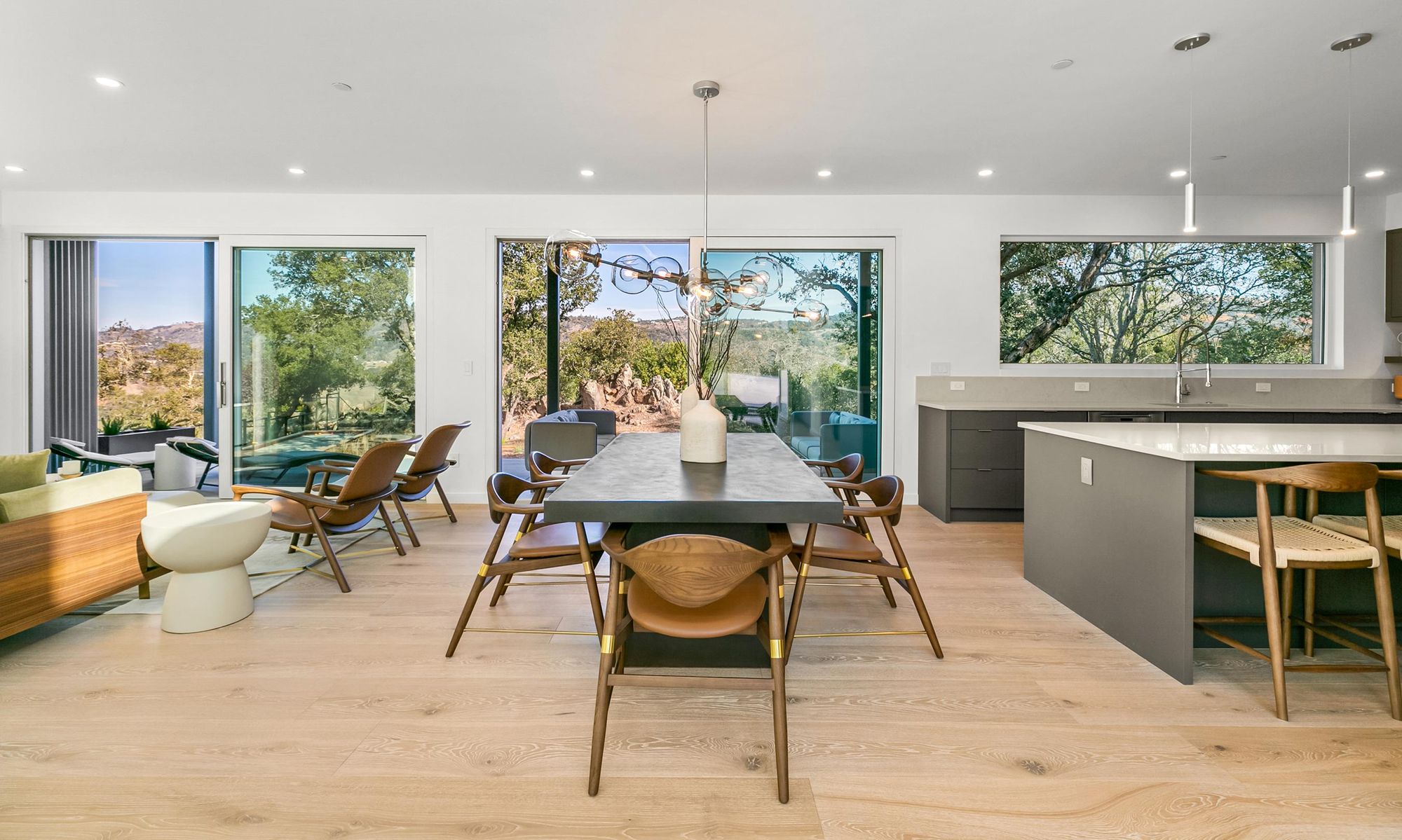 About DVELE | Build A Prefabricated Modular Home