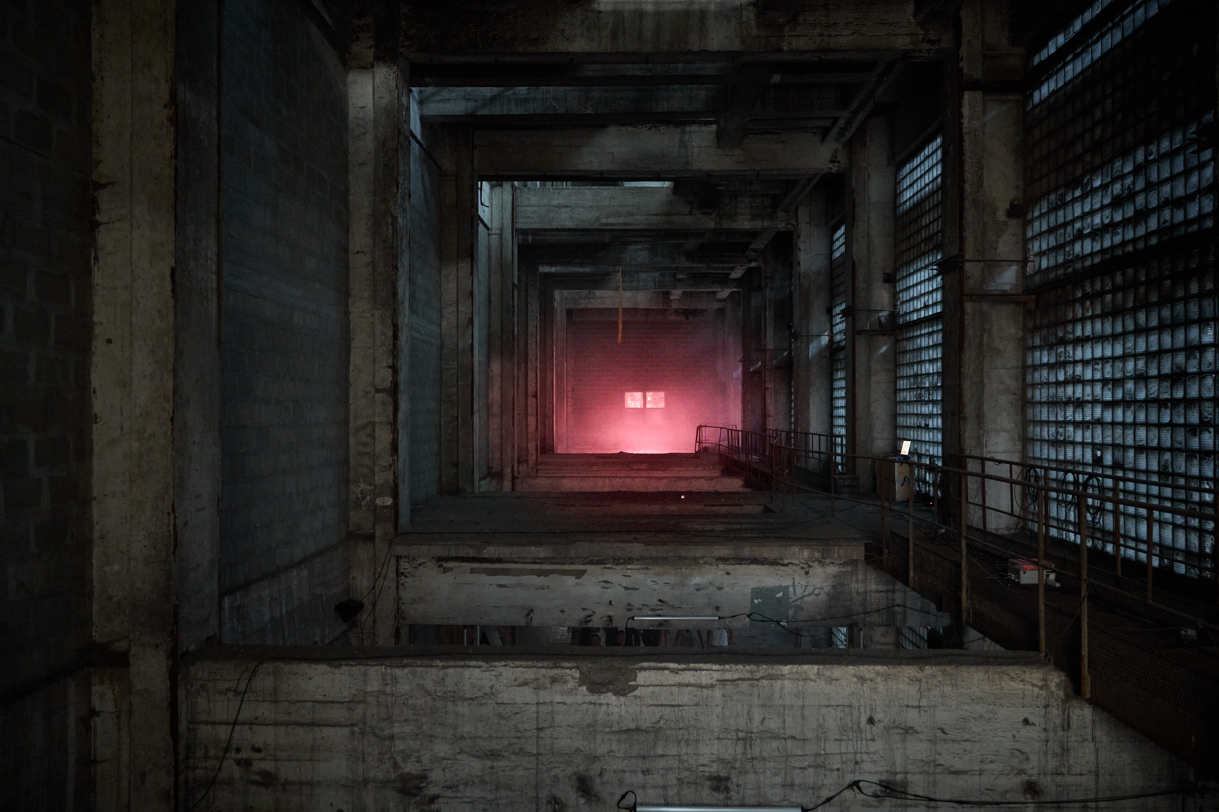 Volume: an Immersive Light Installation