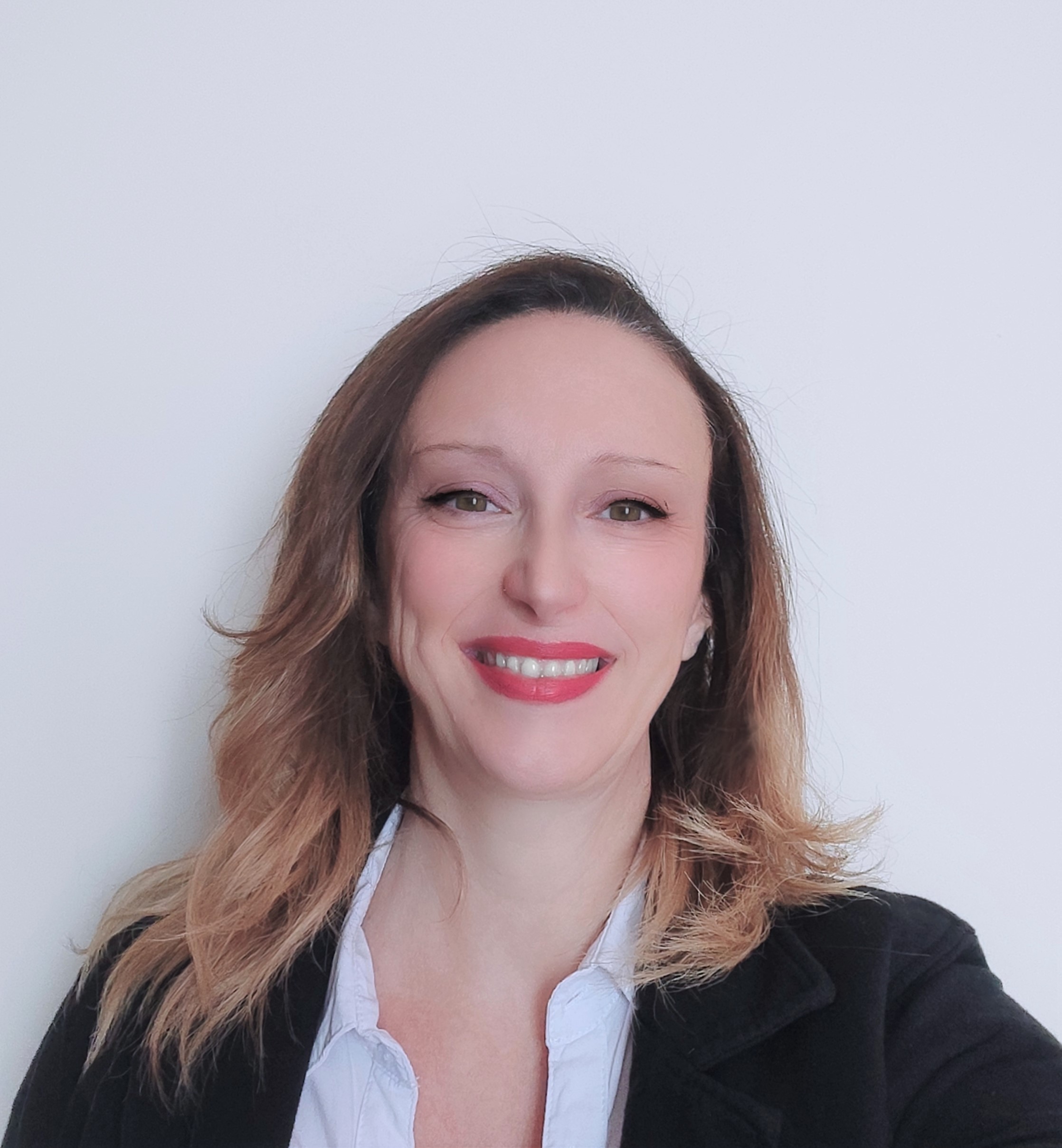 Paola Borrelli, Psicoterapeuta ad orientamento Cognitivo-Comportamentale