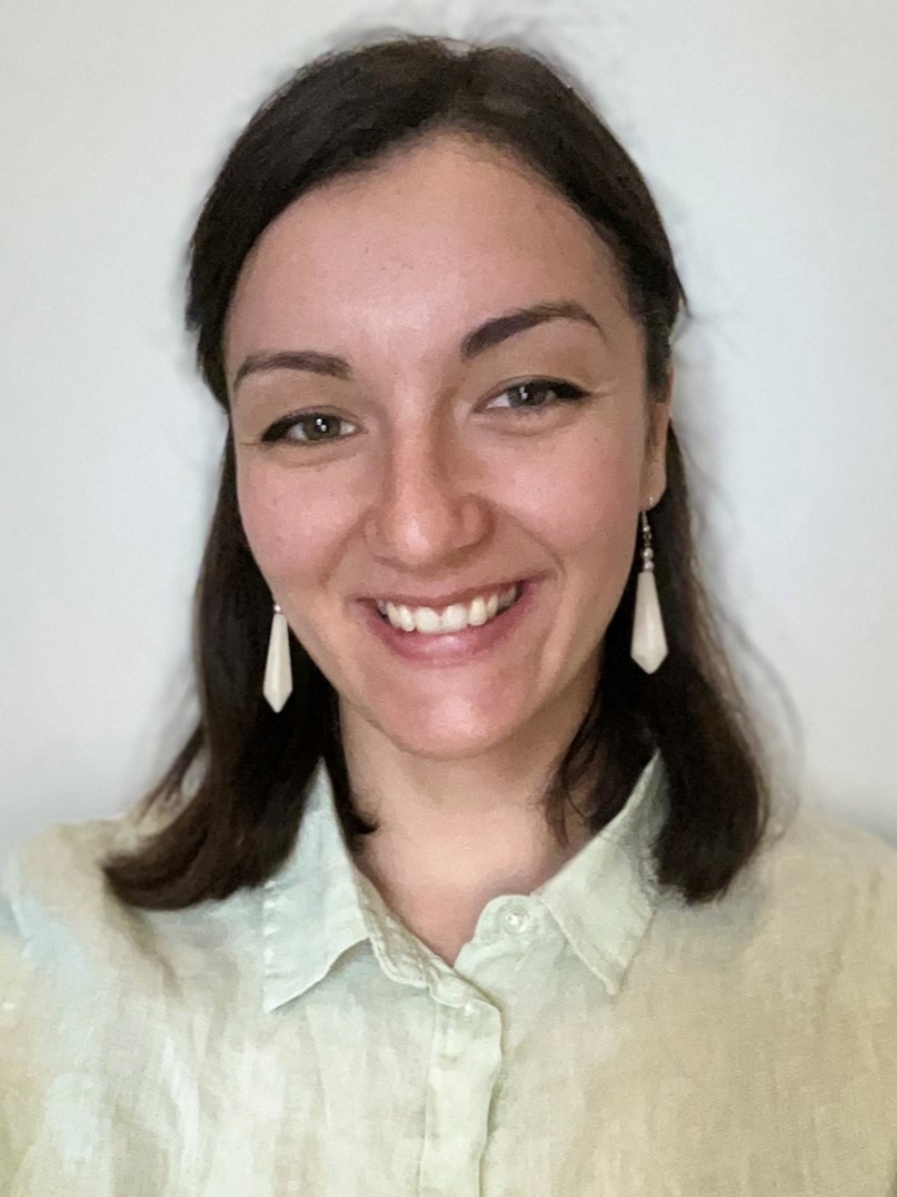 Corina Pasat, Psicologa ad orientamento Gestaltico