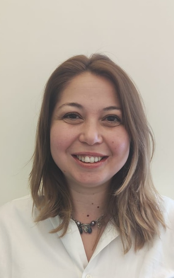 Claudia Minenna, Psicoterapeuta ad orientamento Cognitivo-Comportamentale