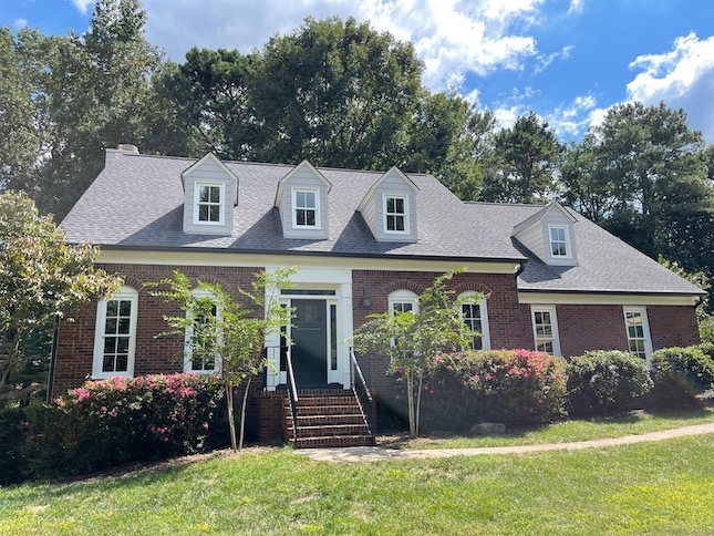 Cellular PVC Windows and Smooth Siding | Keystone Siding & Windows