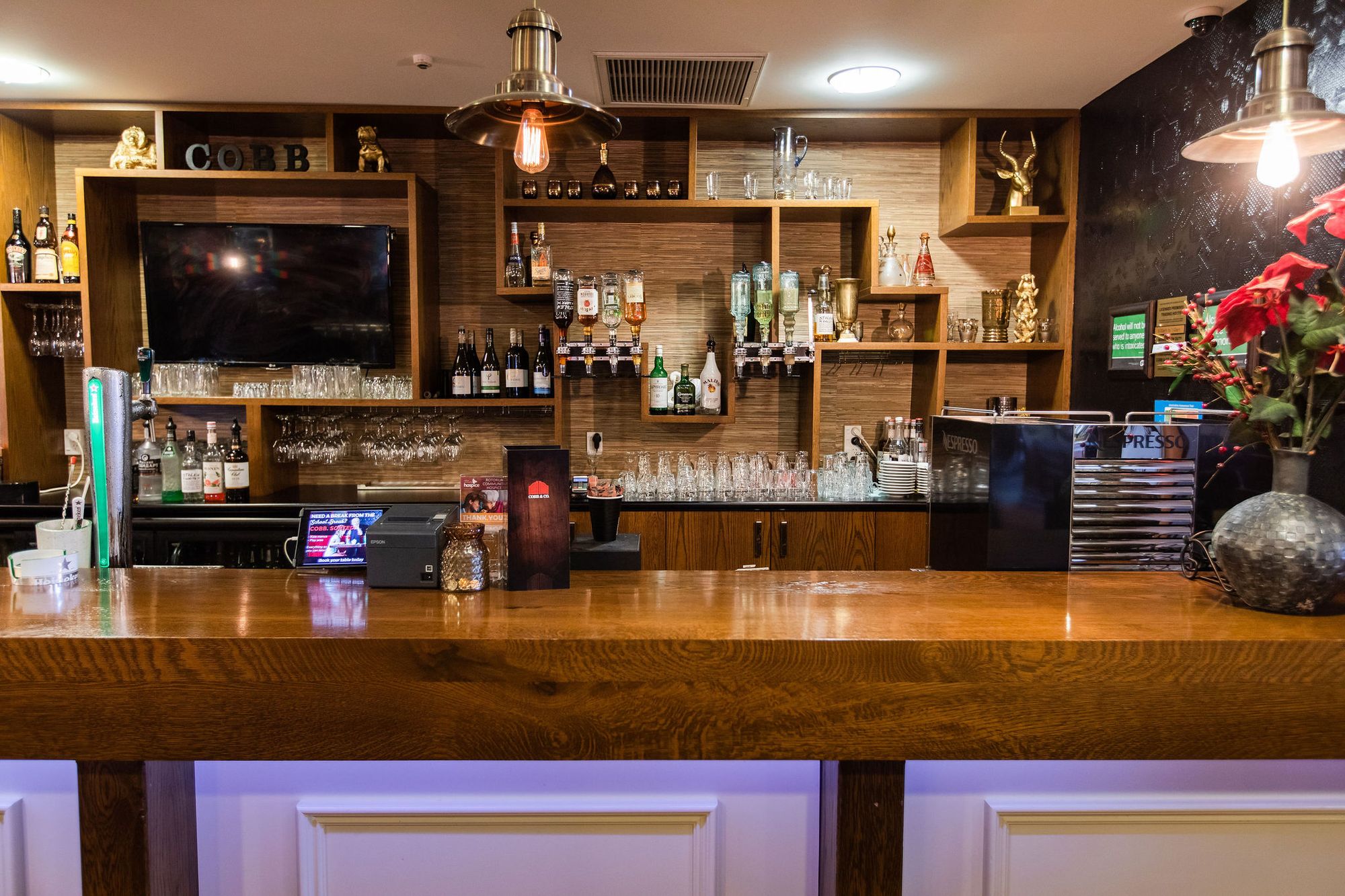 Rotorua | Cobb & Co. | 8 NZ Locations