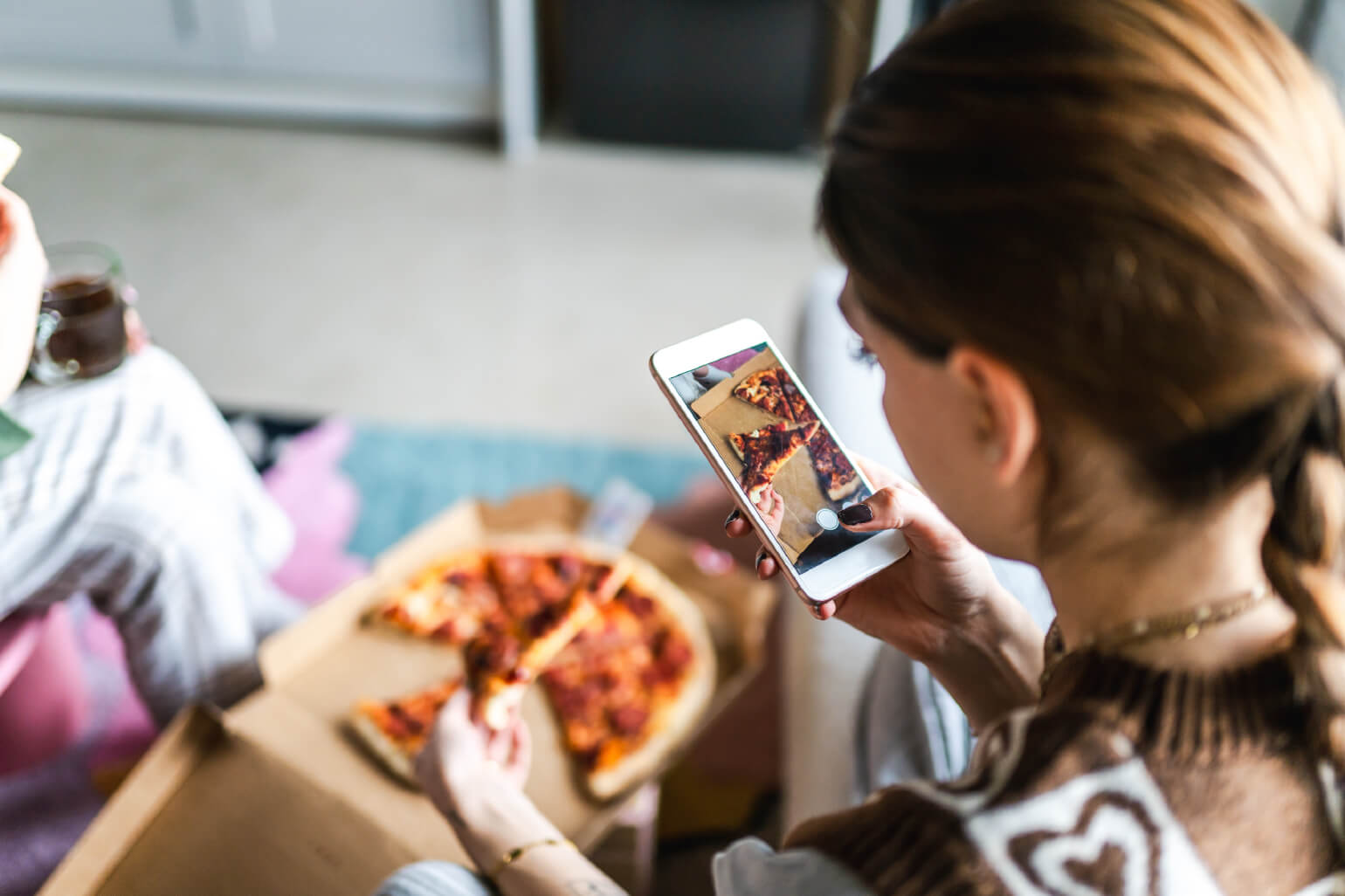 10 Proven Pizza Advertising Ideas To Scale In 2024