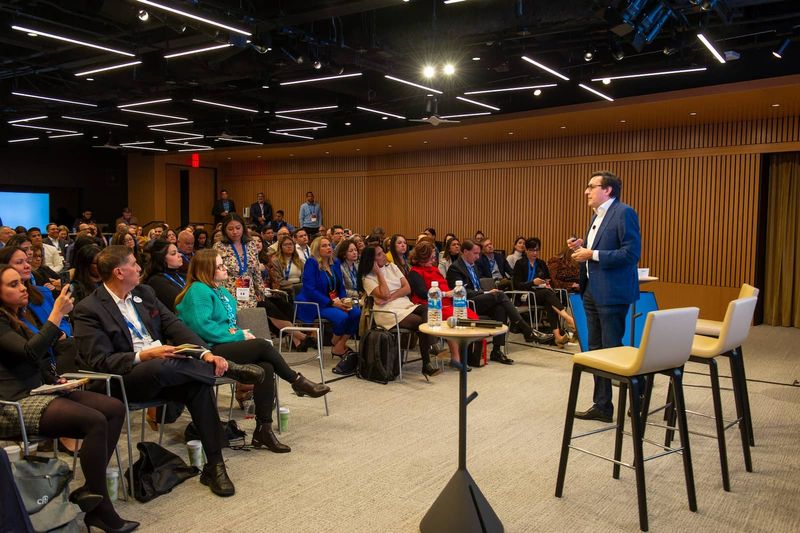 Empowering Hispanic Technology Professionals | HITEC