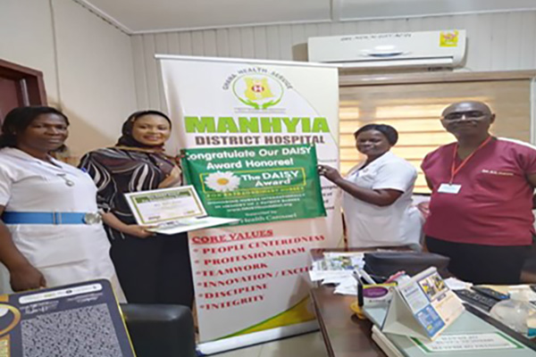 Health Carousel Foundation Sponsors DAISY Awards for Nurses in Ghana