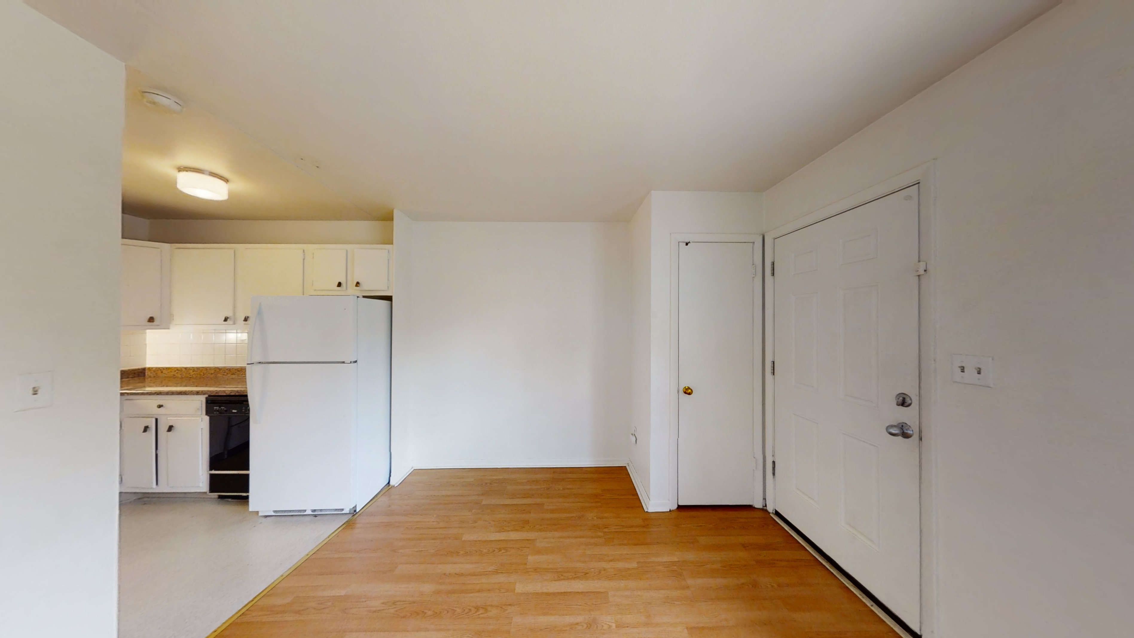Unit: 113 E Frambes Ave #D