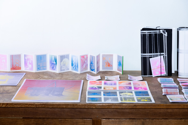 UltraViolet | atelier d'impression en sérigraphie et risographie