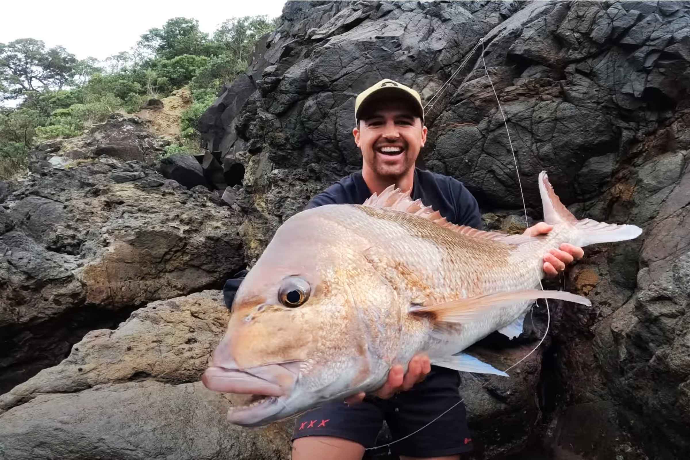 Monster snapper off the rocks