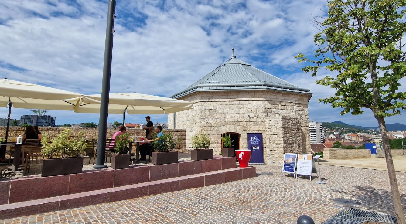 Megújult és megnyitott a Karakas pasa tornya a Budavári Palotanegyedben