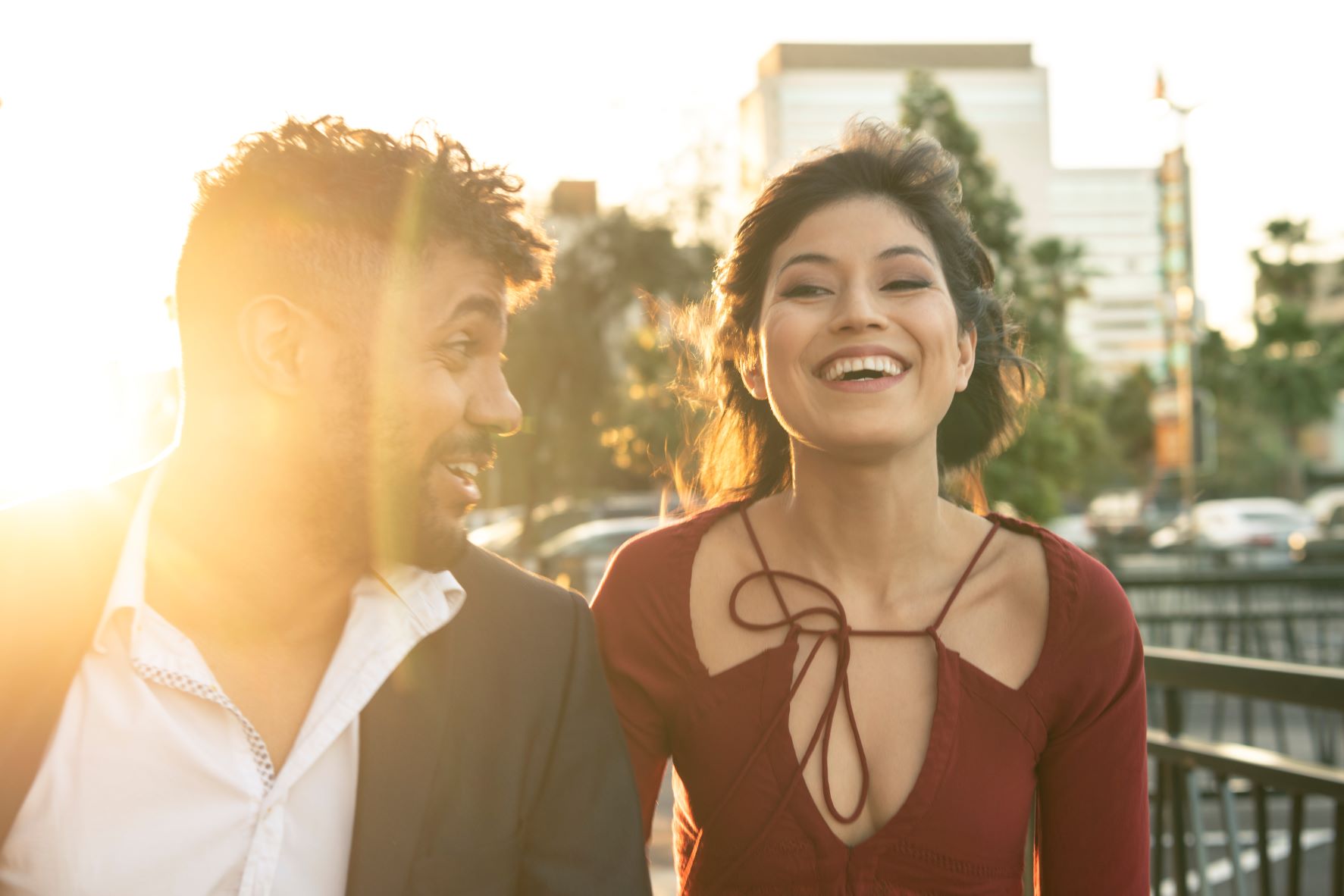 Quick Do’s and Don'ts for Online Dating