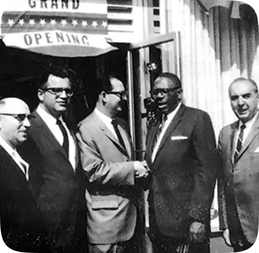 Ponce Bank: CDFI | Community Bank | New York