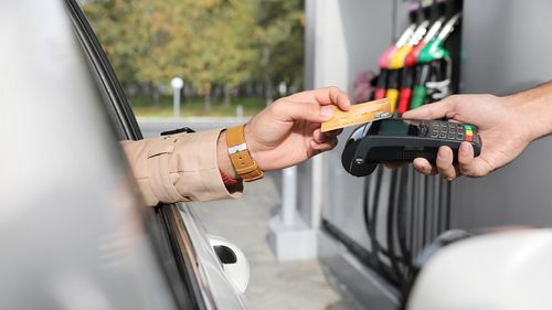 How Do Prepaid Gas Cards Work? | AtoB