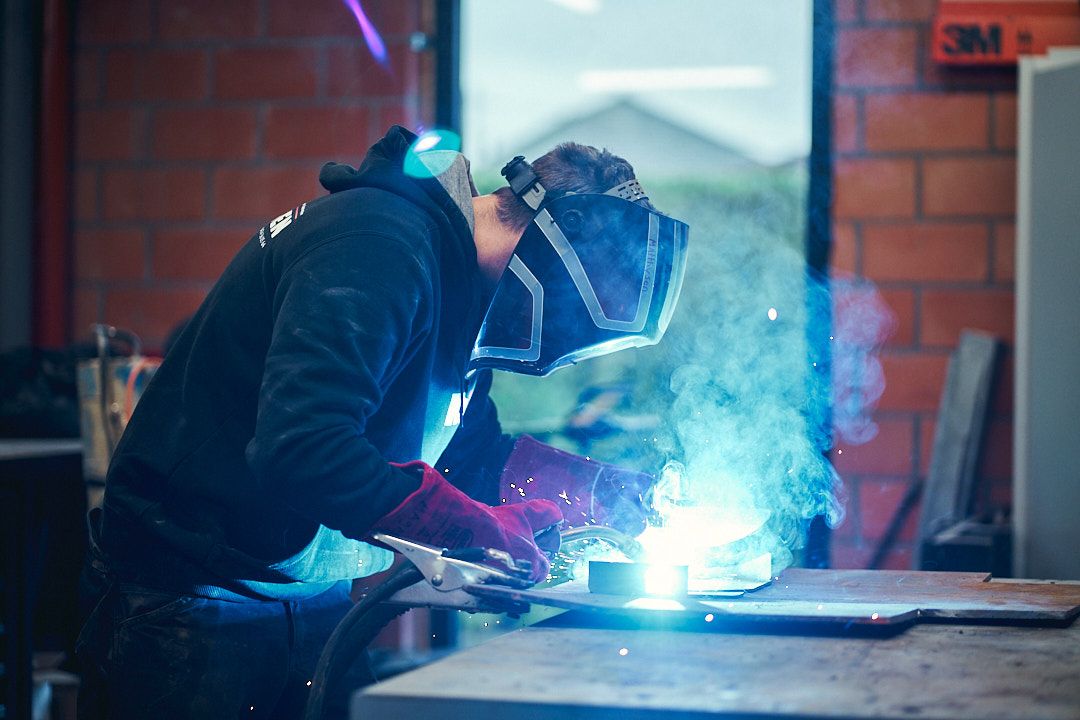 Diensten - Experts in sloop-, afbraak-, beton- & grondwerken