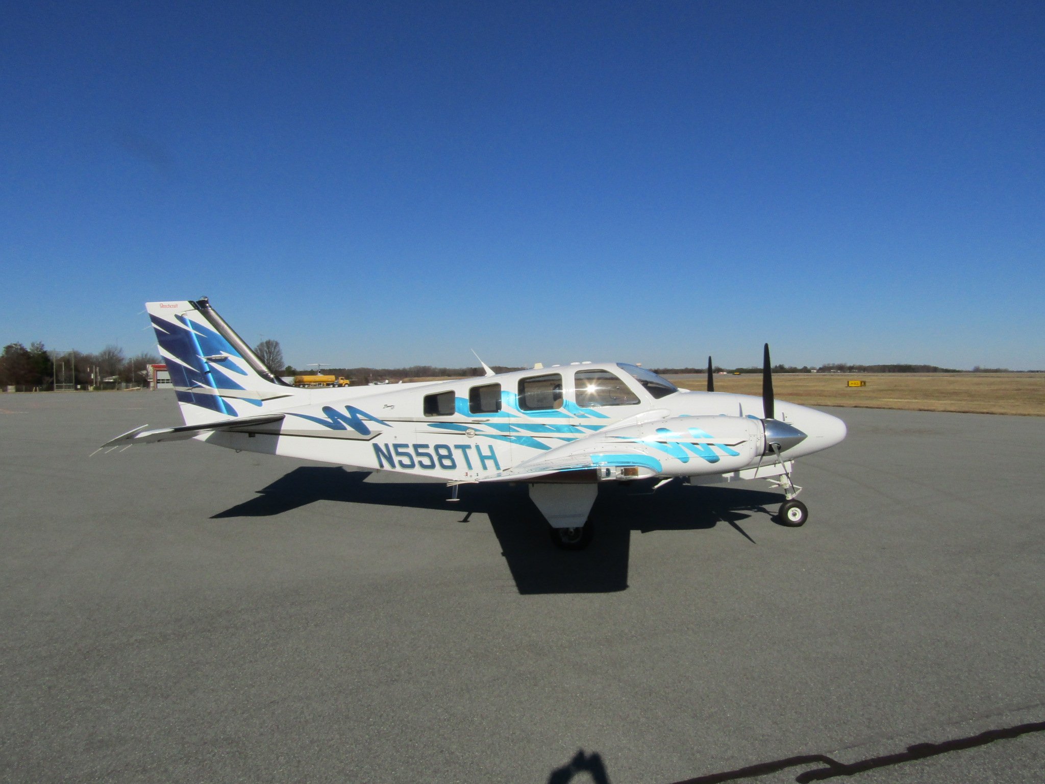 N558TH 2001 Beechcraft Baron 58 Aircraft for Sale - Carolina Aircraft
