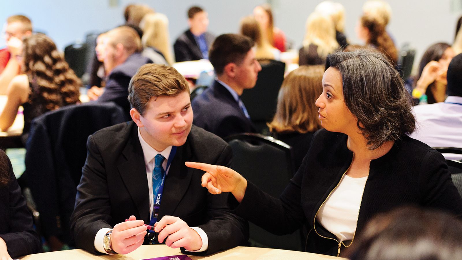 Volunteer | DECA Inc.