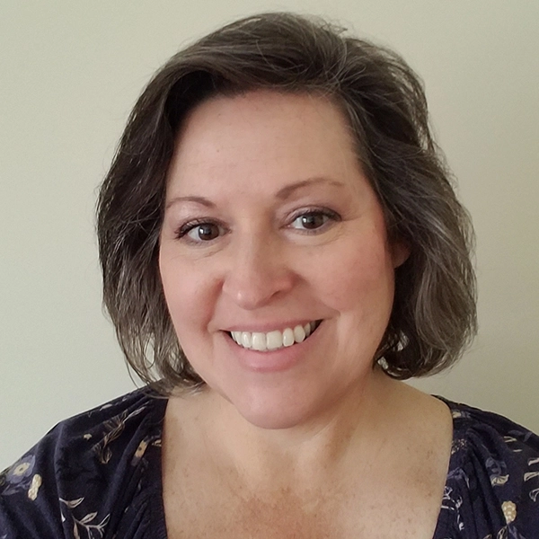 Lisa Oakes | DECA Inc. Staff