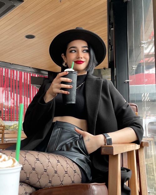 Influur – Global Professional Community for Creators & Brands