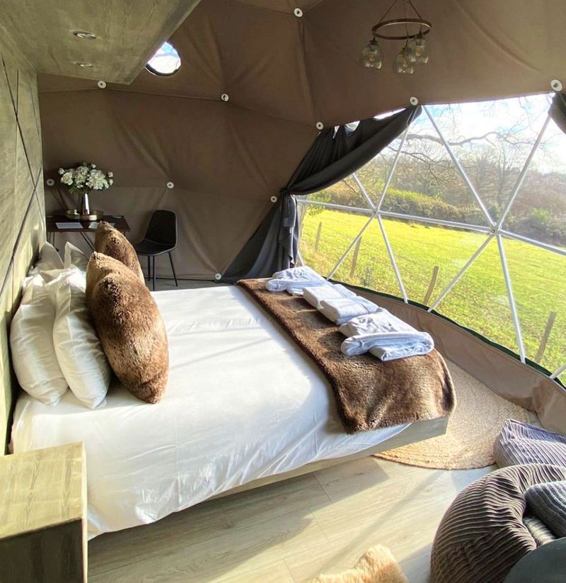 Luna Domes - Luxury Glamping Domes