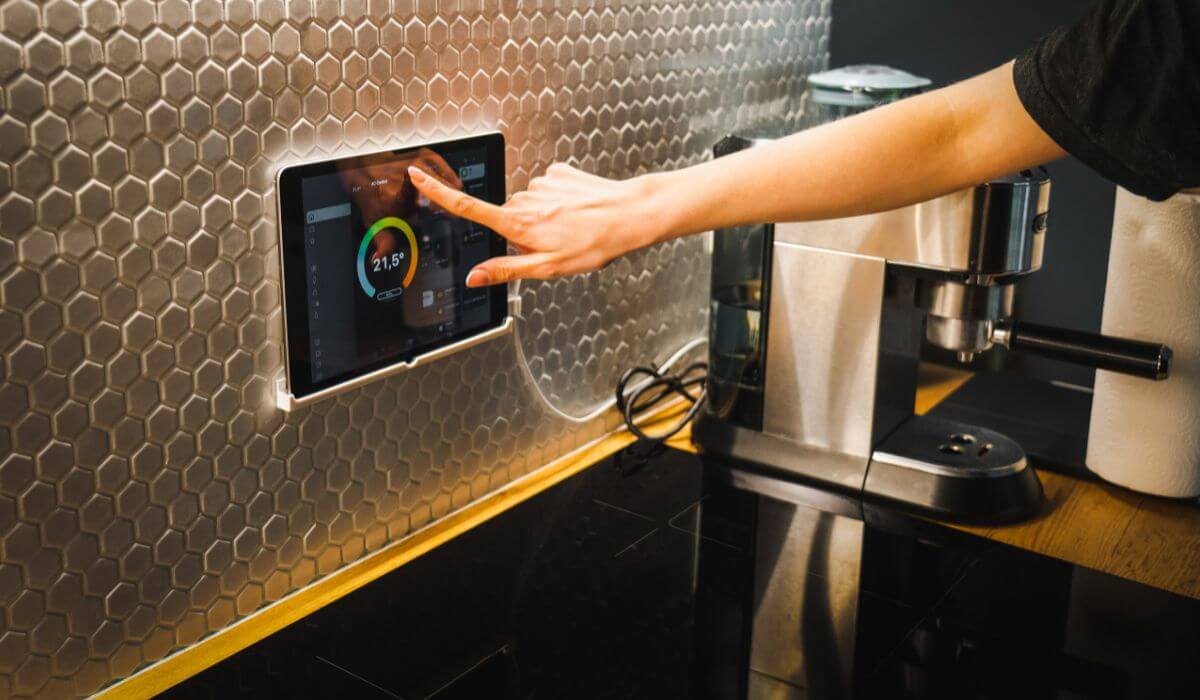 Smart home: como funciona? O guia completo - uCondo