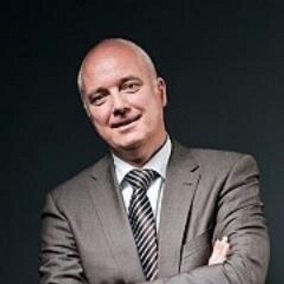 Een inkoper moet weten wat er in de organisatie speelt en hoe de markt ...