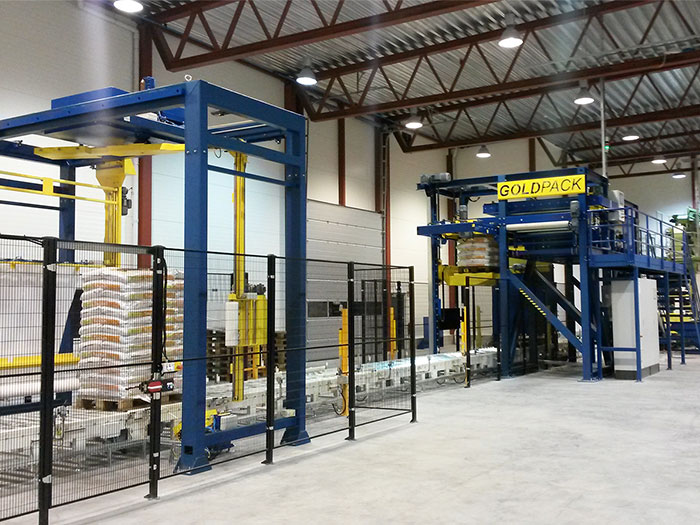 Blackstar Handling Systems - Providing bespoke palletising systems ...