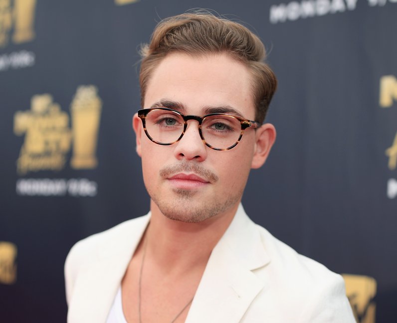Dacre Montgomery Workout Routine and Diet Plan