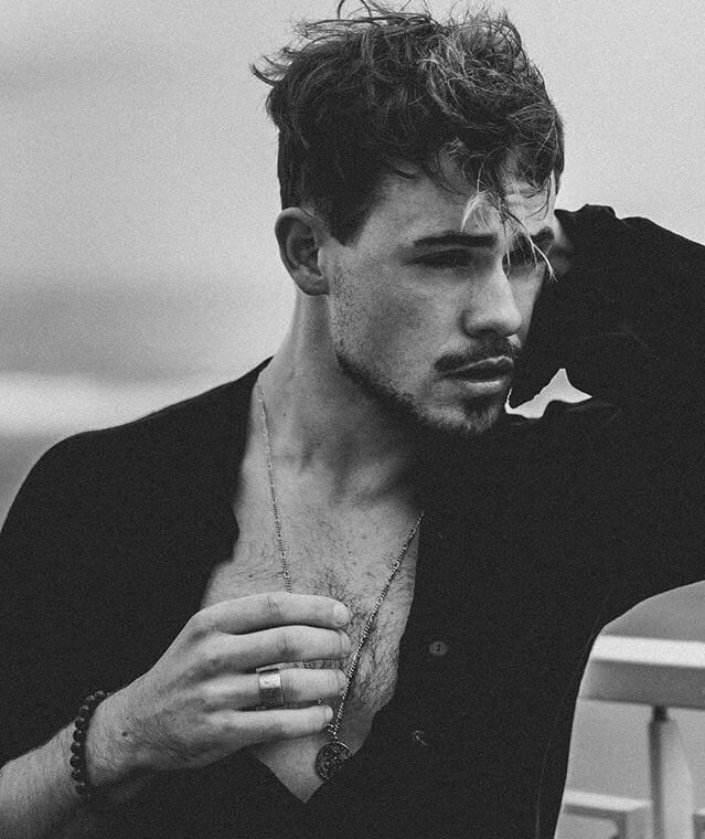 Dacre Montgomery Workout Routine and Diet Plan
