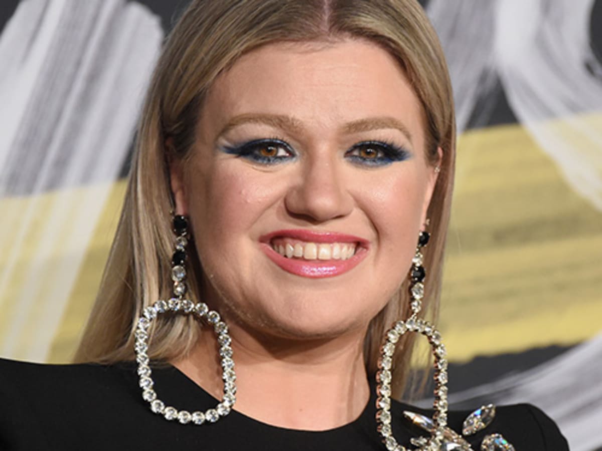 Kelly Clarkson Workout Routine and Diet Plan
