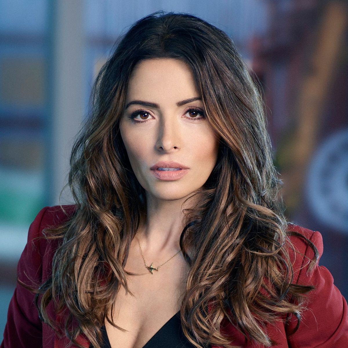 Sarah Shahi Workout Routine and Diet Plan