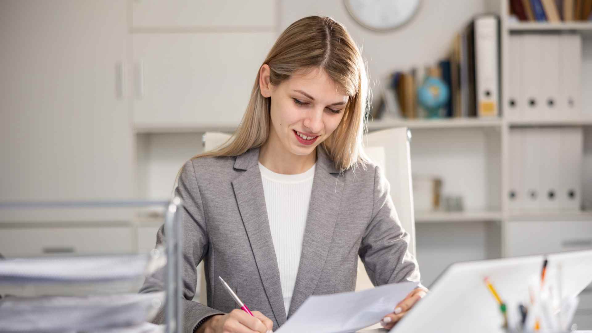 Demystifying Bookkeeping and Accounting in Toronto: Is There a Difference?