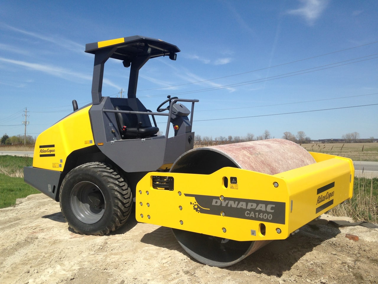 Tamper - 66” Smooth Drum Roller | Riverside Rentals | Windsor Essex County