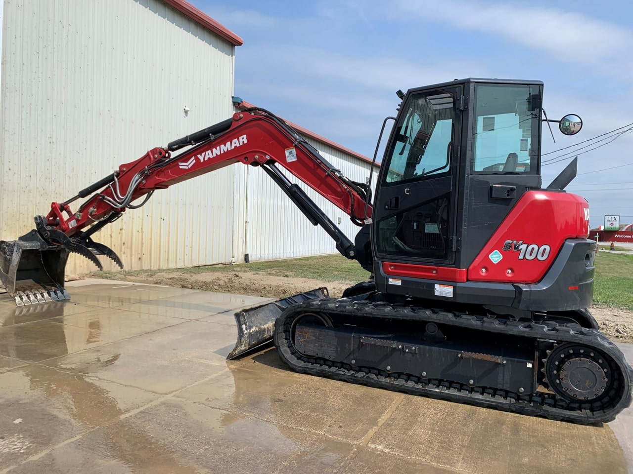 Excavators - Model SV100 | Riverside Rentals | Windsor Essex County