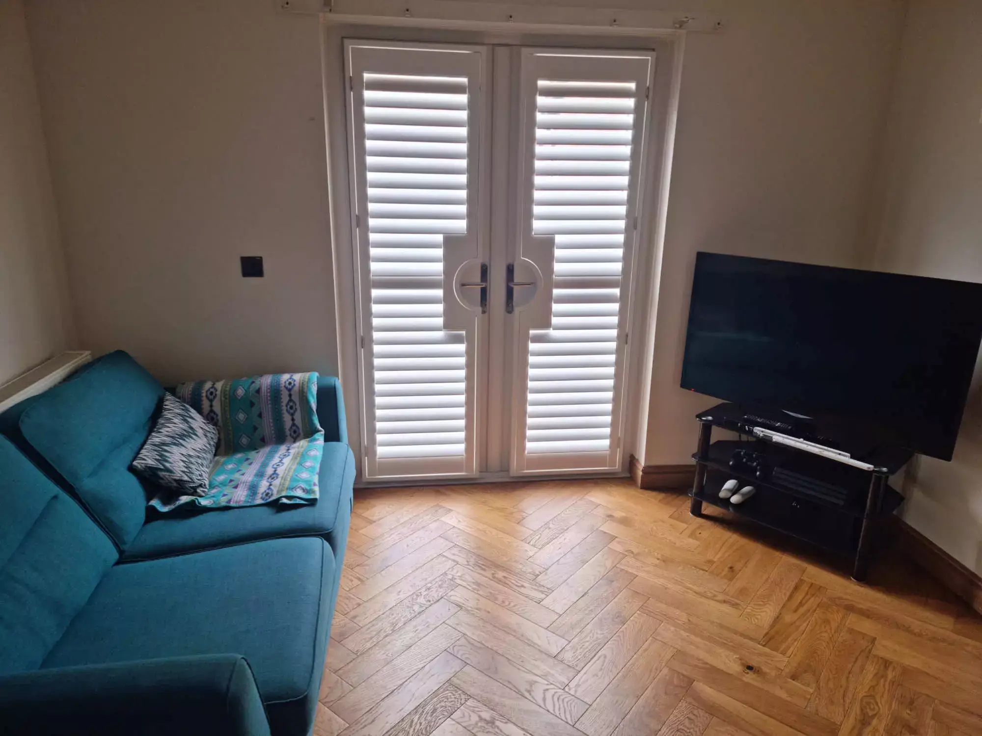 Special Shaped Shutters Manchester & Cheshire | FREE Estimate, Call Today
