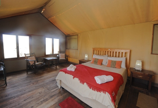 SANPARKS - Kalahari Tented Camp