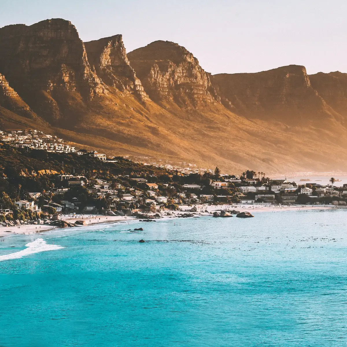 African Safari articles - Cape Town's Top Ten Tourist Attractions